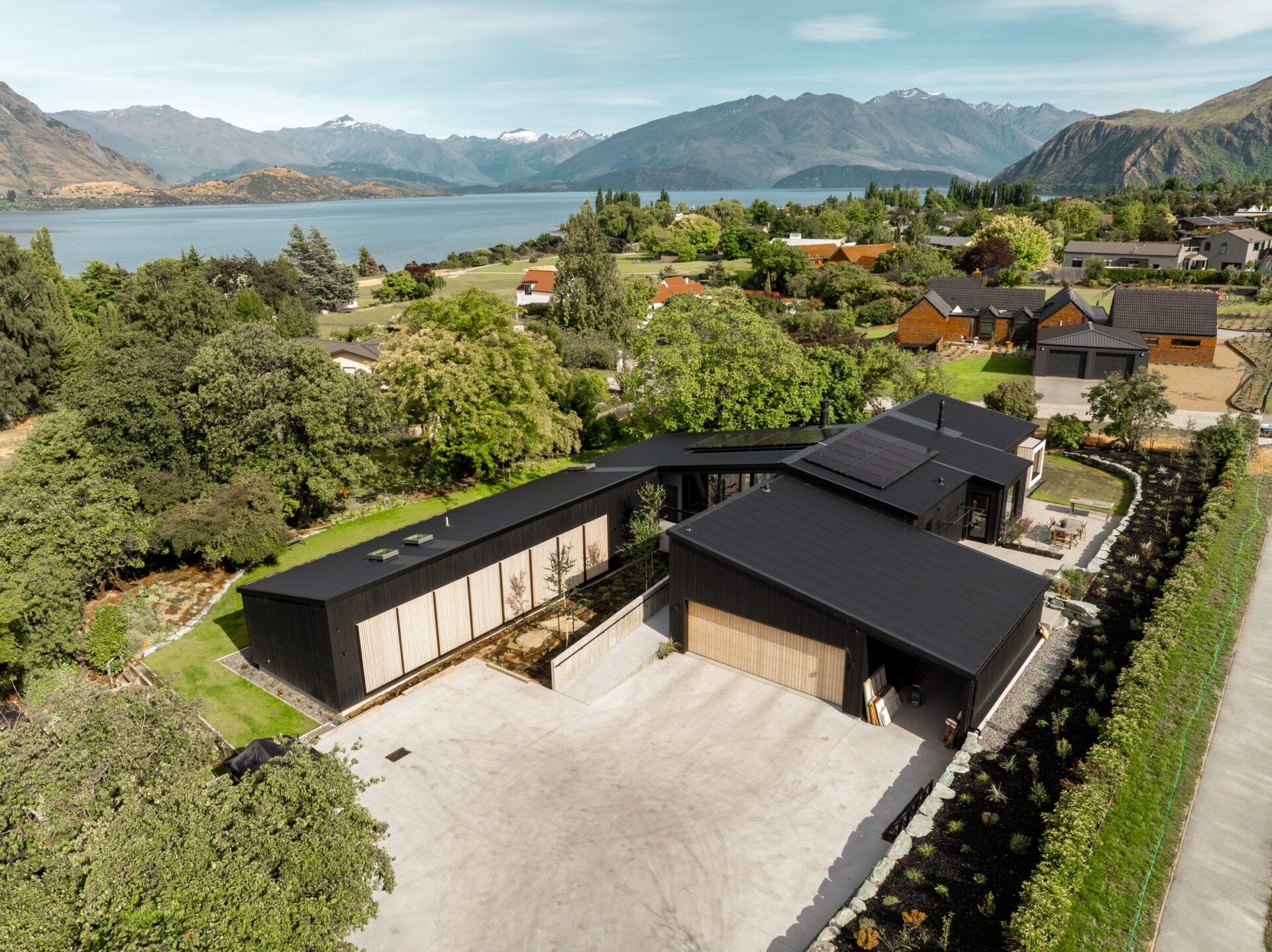 Beacon Point Road House - Breen Construction